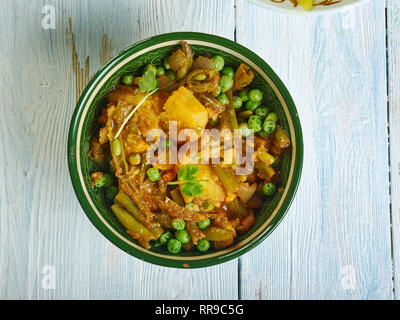 Sem Matar Aloo - Indian Beans and Potato vegetable Stock Photo - Alamy