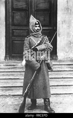 WW1 soldier cold weather Stock Photo - Alamy