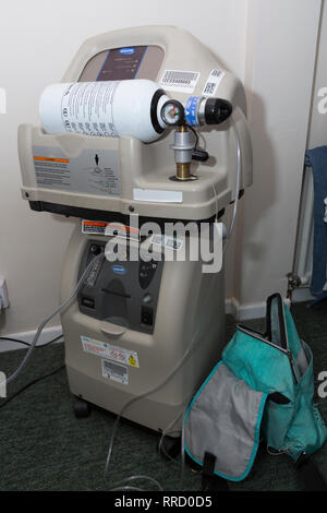 Invacare Perfecto2 V 5 LPM Oxygen Concentrator. Oxygen, concentration ...