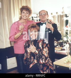 DIE SCHNELLE GERDI: Gutes neues Jahr, D 1988, Regie: Michael Verhoeven ...