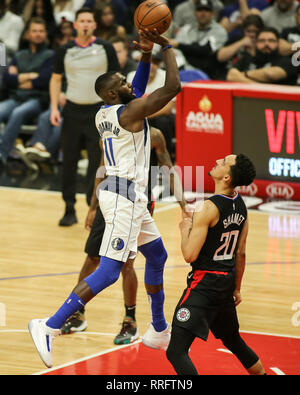 LOS ANGELES - FEB 25: Tim Robbins at the 2024 Film Independent Spirit ...