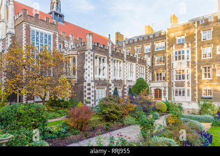 The Middle Temple gardens at Temple Inn, in Holborn, London, England ...