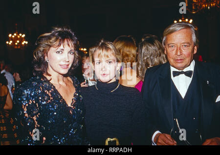 Petra Schürmann mit Tochter Alexandra, Thomas Gottschalk, Karin ...