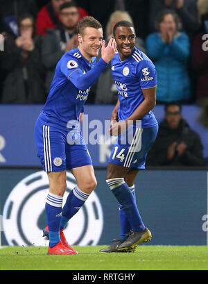 Leicester City's Domingos Ricardo Pereira (left) celebrates scoring ...