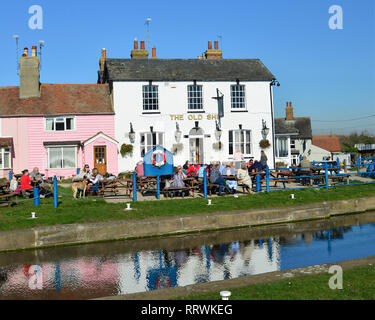 The lock at Heybridge Basin, Essex with the Old Ship Inn in the ...