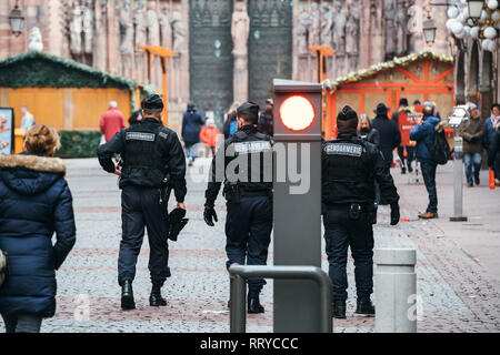 French Police officers securing the zone in front of the yellow vests ...