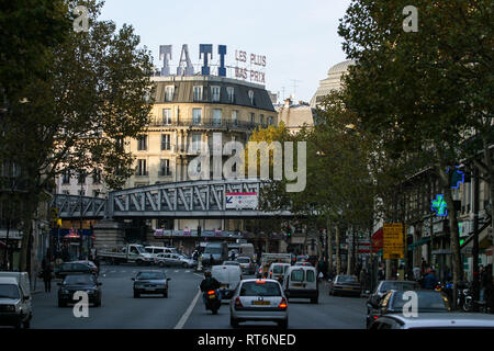 Tati discount department store, Paris, France Stock Photo - Alamy