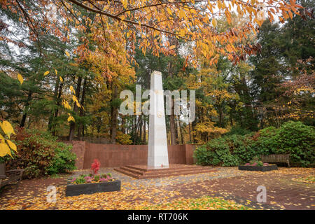 Russian field of honor at the Rusthof Amersfoort Crematorium and ...