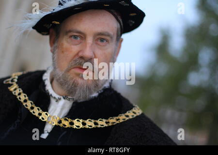 Portrait of a modern day Henry VIII wearing authentic Tudor dress taken ...