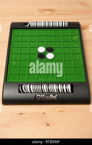 board game of Othello or Reversi at the starting position Stock Photo ...