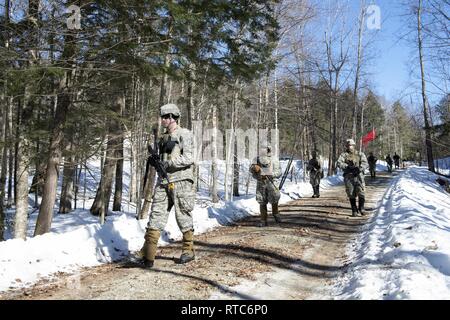 U.S. Soldiers with the 86th Infantry Brigade Combat Team (Mountain ...