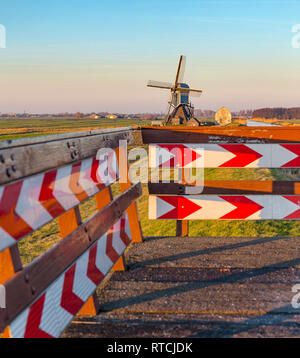 Smockmill called Geremolen or De Blauwe Wip, Hazerswoude Dorp, Zuid ...