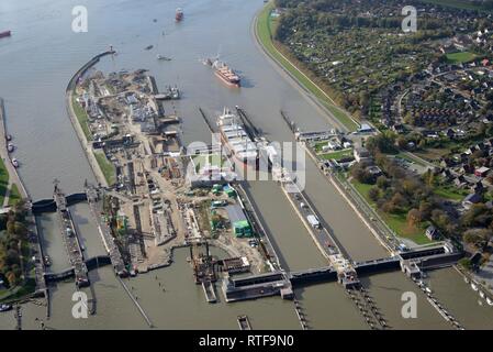 Aerial view, canal lock at Brunsbüttel, Kiel Canal or Nord-Ostsee-Kanal, preparatory ...