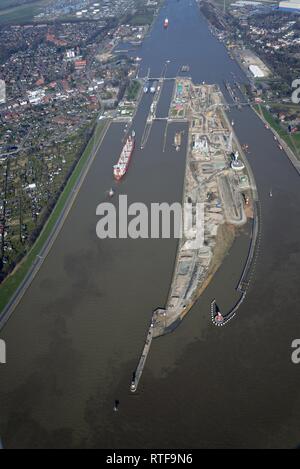 Aerial view, canal lock at Brunsbüttel, Kiel Canal or Nord-Ostsee-Kanal, preparatory ...