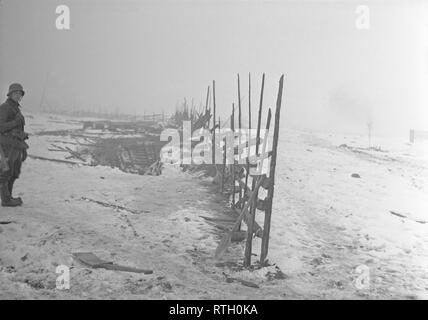 Russo-Finnish War, Finns on the move towards the East Stock Photo ...