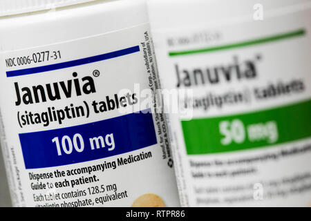 Bottles of Januvia (Sitagliptin) prescription pharmaceuticals ...
