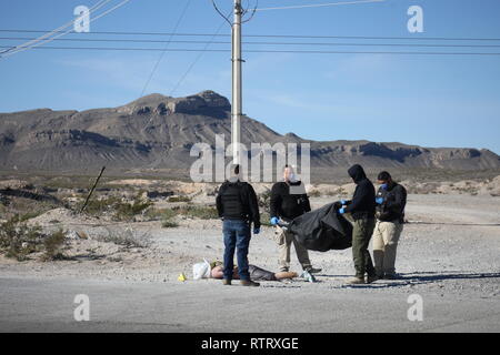 Juarez, Mexico. 01st Mar, 2019. Organized crime murders a man and they ...