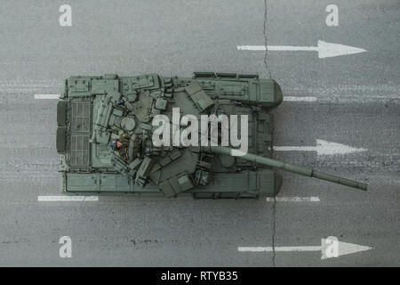 Russian main battle tank T 90. Moscow Victory Parade of 2008 Stock ...