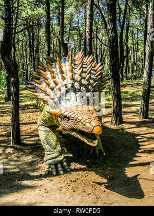 ANKYLOSAURUS Dinosaur Prehistoric Park animal sculptures inland sea and ...