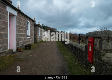 Line of houses on Erraid island. Erraid, until 1967, was the shore base ...