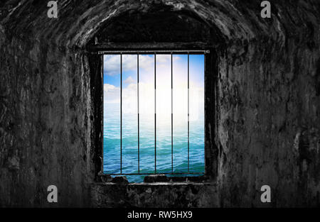Old creepy castle dungeon door and wall Stock Photo - Alamy