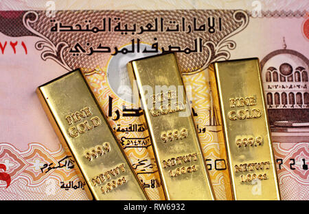 5 dirham bill from The United Arab Emirates Stock Photo - Alamy