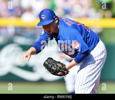 Chicago White Sox relief pitcher Brandon Eisert (53) in action during a ...