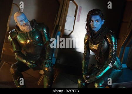 CAPTAIN MARVEL, from left: Rune Temte as Bron-Char, Jude Law as Yon ...