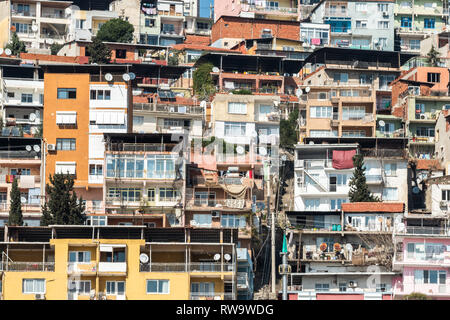 Slums of Izmir, Turkey Stock Photo - Alamy