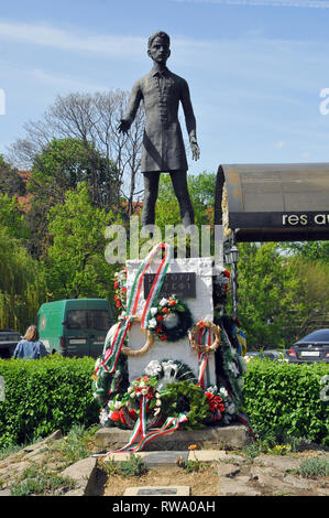 Statue of Sándor Petőfi, Hungarian poet and liberal revolutionary, in ...