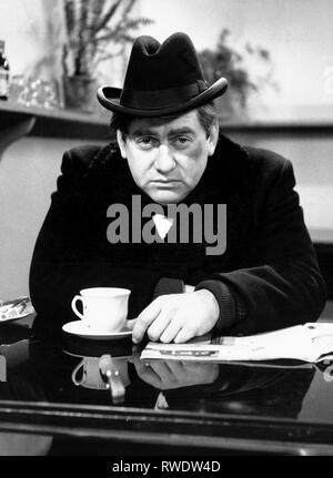 Tony Hancock. Hancocks Half Hour. 11th October 1954 Stock Photo - Alamy