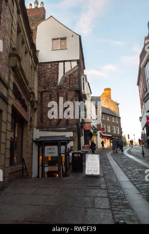 Durham Cobbled Shopping Street Stock Photo - Alamy