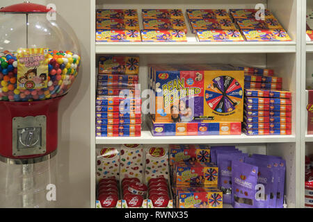 Candy Section Macy's Flagship Department Store, Herald Square, NYC, USA ...