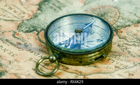 Compass moving North Stock Photo: 24203208 - Alamy