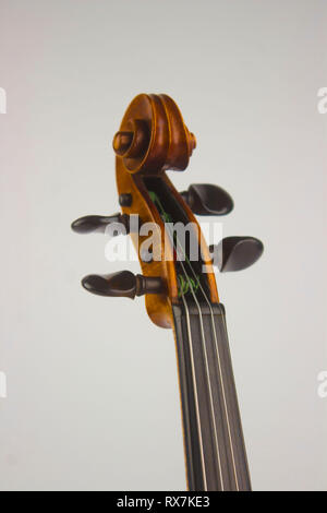 Studio Photography of an 1920s Violin Stock Photo - Alamy