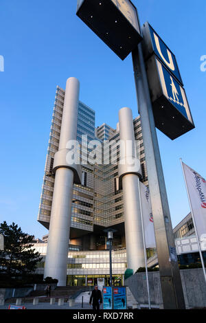 München, Munich: HVB Tower, former Hypo-Haus of bank HypoVereinsbank ...