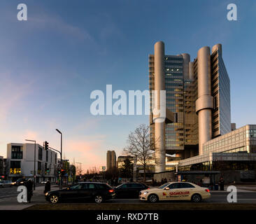 München, Munich: HVB Tower, former Hypo-Haus of bank HypoVereinsbank ...