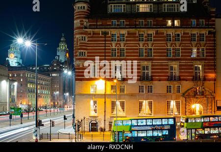 The White Star Line building, Liverpool, UK. The sinking of the Titanic ...