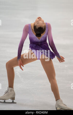 TING CUI in the Ladies short program during the US Figure Skating ...