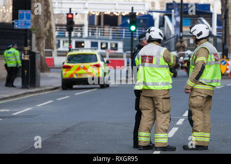 Incident commander in the fire service Stock Photo - Alamy