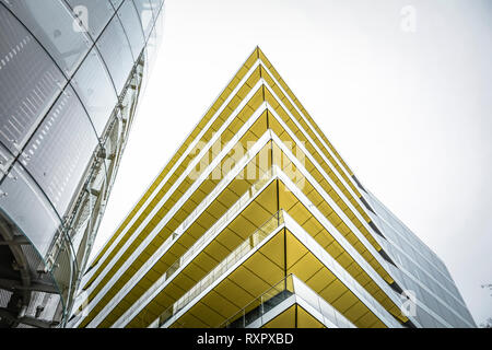 Riverbank house by ERP Architects, 2 Swan Lane, City of London, UK ...