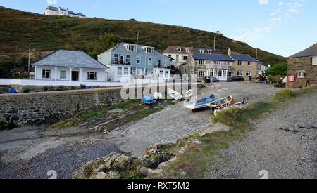 Mullion Cove Cornwall UK Stock Photo - Alamy