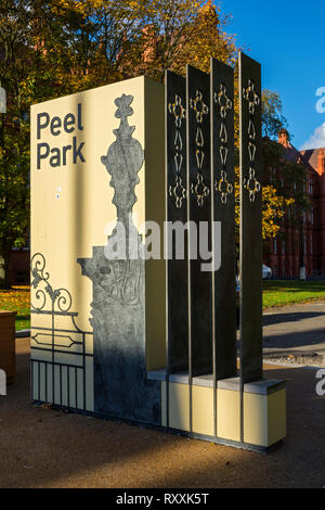 Entrance sculpture and signage at Peel Park, Salford Crescent, Salford ...