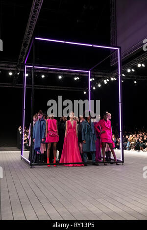 Models are seen posing in the runway during Luís Carvalho fashion show ...
