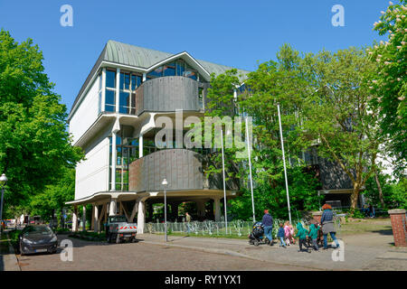 Carl-Schuhmann-Sporthalle, Schlossstrasse, Charlottenburg, Berlin ...
