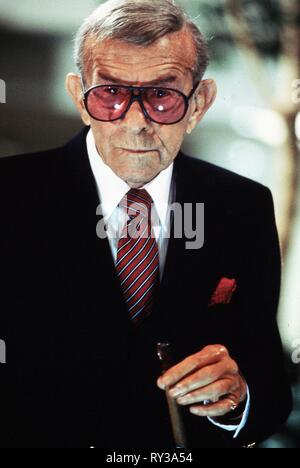 GEORGE BURNS, OH GOD! YOU DEVIL, 1984 Stock Photo - Alamy