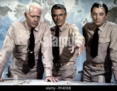 Glenn Ford & Henry Fonda Film: Midway; Battle Of Midway (USA 1976 ...
