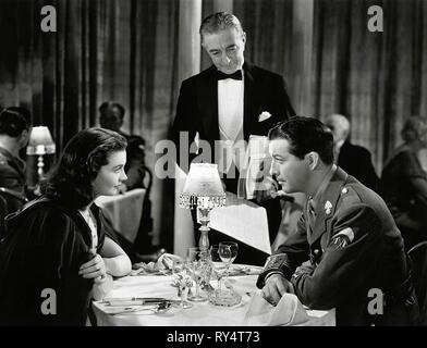 IHR ERSTER MANN / Waterloo Bridge USA 1940 / Mervyn LeRoy Szene mit ...