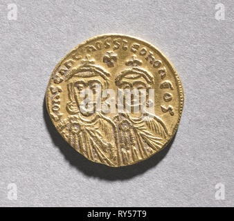 Solidus wtih Leo IV the Khazar and His Father Constantine V Copronymus ...