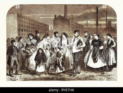THE COTTON FAMINE: GROUP OF MILL OPERATIVES AT MANCHESTER 1862 Stock ...